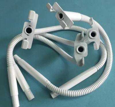 Cina Tubo pieghevole del metallo del supporto della lampada della metropolitana del metallo flessibile del collo d'oca dell'hardware in vendita