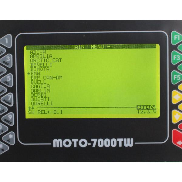 Moto 7000TW Universal Scanner softwar display 1