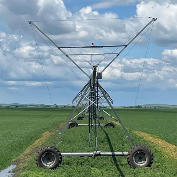 Quality 2024 Farmland Machinery Equipment Center Pivot Irrigation System Price Low for sale