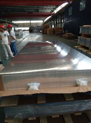 Κίνα 3003 πιάτο αργιλίου H*2/H*4/T4/T6 που χρησιμοποιείται κατά την αυτοκινητική μεταφορά κατασκευής και ραγών προς πώληση