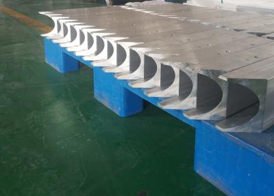 Cina Collettore più fresco di alluminio d'argento dell'aria del radiatore dell'olio del dissipatore di calore dei pezzi di ricambio per l'automobile del veicolo in vendita