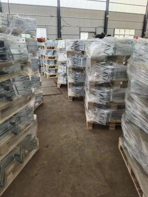 China Outdoor Metal Galvanised Stair Stringers CNC Cutting Antirust for sale