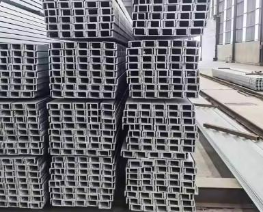 China OEM Perfuração Galvanizado Seção C Com Galvanização a Quente comprimento 900mm-18000mm for sale
