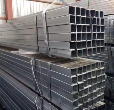 Cina Purline di sezione C galvanizzate ad alta resistenza per applicazioni 100UC-310UC in vendita