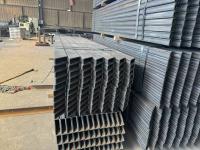 China Rectangular Tube Hollow Section Structural Pipe For Construction And Industrial Use for sale