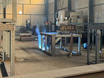 Cina Soluzioni strutturali in acciaio di alta qualità Capacità di carico eccezionale Resistenza alla corrosione Per l'edilizia moderna in vendita