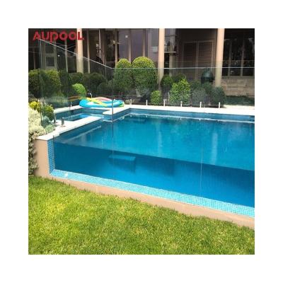 Cina Porta scorrevole in vetro piscina personalizzata modellazione in acrilico con pannello ghiacciato trasparente in vendita