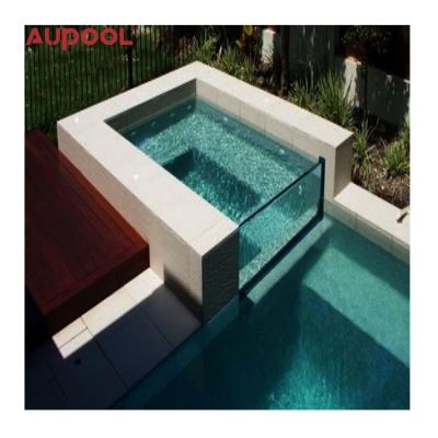 Cina Vetro personalizzato sopra il suolo di alta trasparenza Acrilico piscina pannelli di finestra di parete in vendita