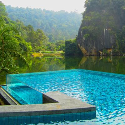 China Temporada de natación AUPOOL Piscina de acrílico transparente con ventana y spa en venta
