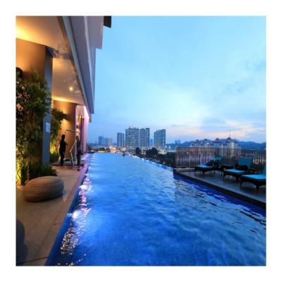 Cina Fogli acrilici ad alta durezza superficiale per Aupool sopra il terreno Ambasciata Giardini Sky Pool in vendita