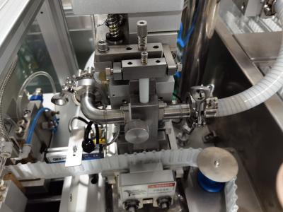 中国 Electric Driven Equipment for Automatic Suppository Filling and Sealing in High Demand 販売のため