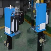 China 30cm Width 3kw Handheld Laser Cleaning Machine Rust Removal for sale