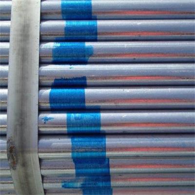China Warm gedompelde gegalvaniseerde Q345 koolstofstaal vierkant buis voor industriële gebouwen Te koop