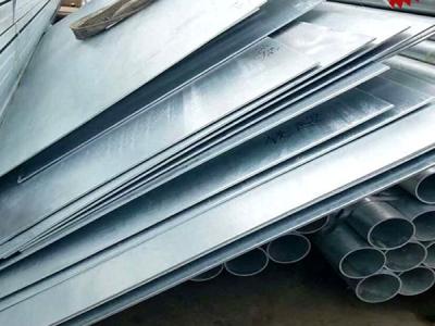 China Chapa de aço laminado galvanizado de espelho zero camada de zinco alta bobina de 1 mm Gi à venda