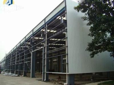 Cina Casa di legno d'acciaio prefabbricata del portello scorrevole, magazzino prefabbricato del metallo del singolo pendio in vendita