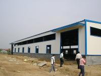 China Wide Span Steel Structure Warehouse Painted Galvanized Surface 20m Span Customizable for sale