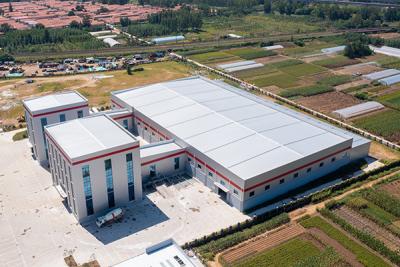China Durable Pre Engineered Steel Building Structure Custom Light Metal Frame Construction for sale