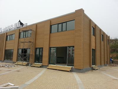 China Supermarket Prefab Commercial Buildings Painted / Galvanized Steel Frame Office Buildings for sale