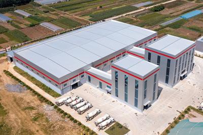 China High strength Pre Built Steel Buildings Hot Dip Galvanized Painted Prefabricated Workshop for sale