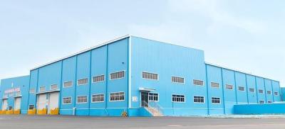 China Q235 Q355 Prefabricated Metal Warehouse , Light Frame Steel Construction Buildings for sale