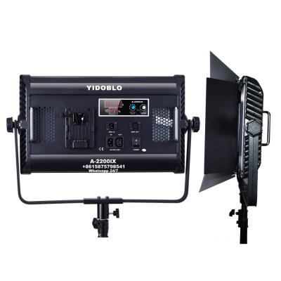 China Luz a pilhas branca fria do estúdio 5500K de 7000LM 95CRI com luzes video do estúdio do diodo emissor de luz do controle do dmx à venda