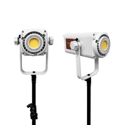 China 600W spotlight, RGB color light, color temperature 2700K-6500K, suitable for studios for sale