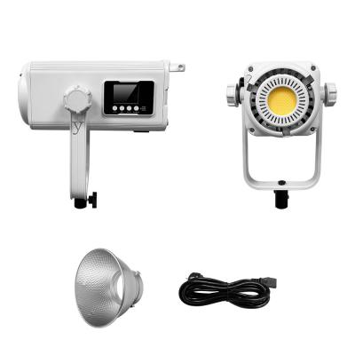 China 600W spotlight, RGB color light, color temperature 2700K-6500K, suitable for studios for sale