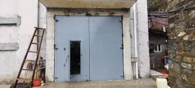 China High Quality Power Spray Welding Flood Control Heavy Duty Flood Gate for sale