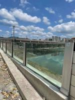 Quality 0.2-2.5M Size Glass Flood Wall For Project Glass Flood Barrier Anodized Silver for sale