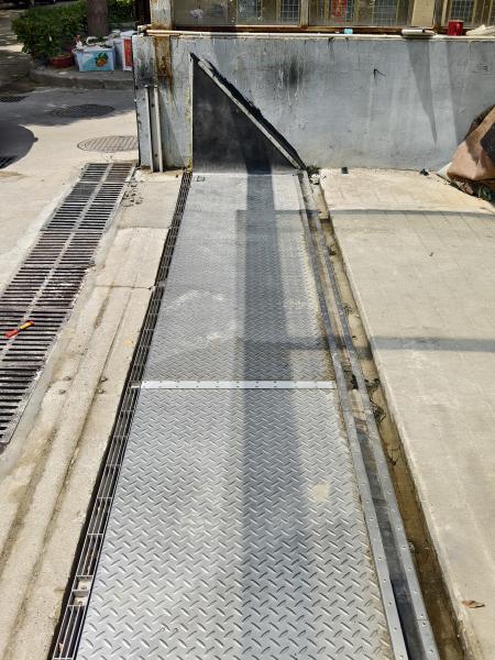 Quality Self Closing Automatic Flood Barrier Stainless Steel Surface Treatment for sale