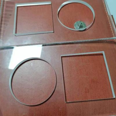 China Máquina de perforación por láser de vidrio con apertura mínima de 0,3 mm de corte por láser de doble cabeza en venta