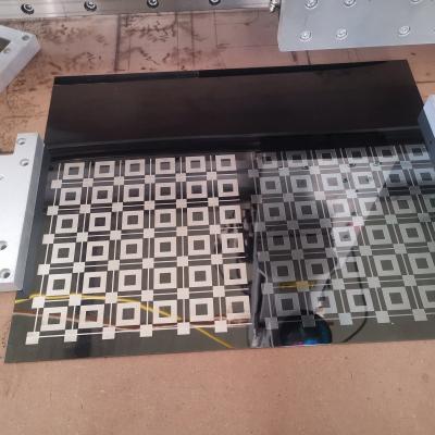Cina La più grande macchina di incisione a specchi a LED senza cuciture al mondo 100W Invisible Laser Xtool in vendita
