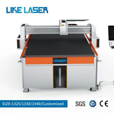Cina US 50000/pezzo Macchina avanzata per la produzione di specchi a LED CNC con visibilità laser invisibile in vendita