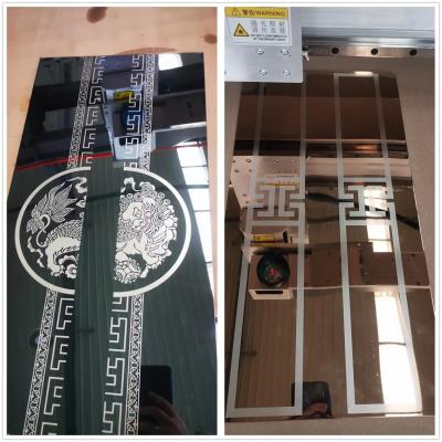 Cina 1500mm*3000mm 1390 Macchina di incisione laser per incisione di superficie decorativa Spray unilaterale in vendita