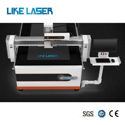 Cina 100000 ore di vita macchina di incisione in acciaio da tavolo CNC Fibra laser di marcatura Grande area in vendita