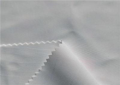 Tessuto a maglia tricot in poliestere 100% bianco, solidità 3-4 GRADO