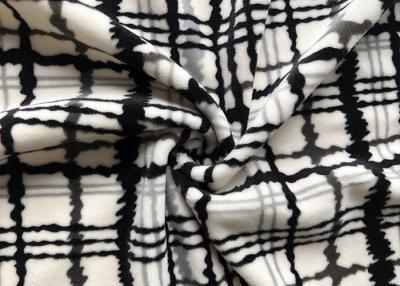 China Breit de polyester Gedrukte Rek Zachte Velboa-Stof voor Kledingstukken Te koop