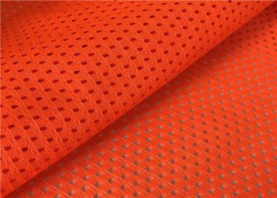 Cina Alto poliestere visibile 100% Mesh Fabric For Safety Cloth fluorescente in vendita