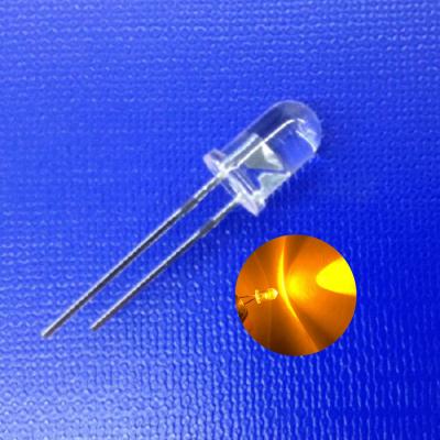 Китай Проницаемость 5 мм 45 градусов 0,5 Вт 590 нм Желтый цвет 30000 мкд Сверх яркий для руководства стрелка свет продается