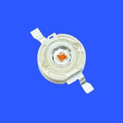 Китай 590nm - 595nm 2.5-2.7V Чистое выпуклое объективное изображение 120 градусов 3W высокомощный желтый светодиод для общественной информации продается