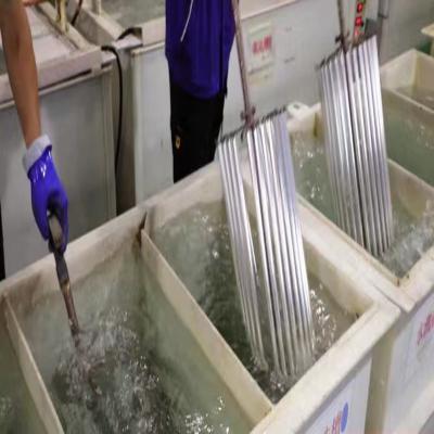 Cina Accessori di campeggio pieghevoli di Pali della tenda regolabile all'aperto in vendita