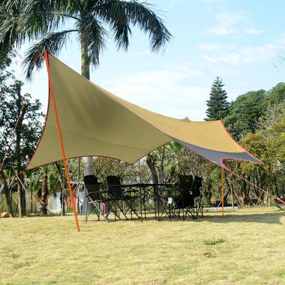 Cina L'argento del tubo del ferro ha ricoperto il tessuto Crane Pop Up Beach Cabana espone al sole il riparo con la corda del vento in vendita