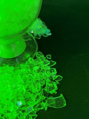 China Hybrid 70:30 Saturated Polyester Epoxy Resin For Both Matt And High Gloss Powder Te koop
