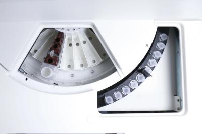 China 220T/H automatisierte Immunoassay-Analysator in kleiner AP-Plattform CIA1800 zu verkaufen