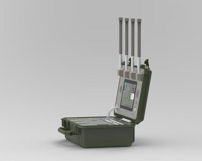 2.4G 5.8g 1.4G 5, 2g 900m Uav Signaling Equipment Uav Defense System Briefcase
