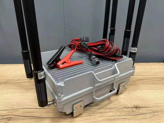 Fpv Anti Drone Jammer Uav Module 433MHz 900MHz 50W Drone Detector