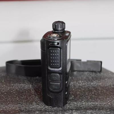 China Drone Detector Radio Frequency to Track 1-2km Radius Range with Alarm Function for sale