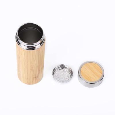 Cina bottiglia del tè isolata bottiglia di bambù di acciaio inossidabile di 550ml 350ml con tè Infuser in vendita