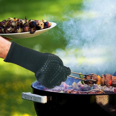 Cina i guanti termoresistenti del barbecue 1472F ARROSTISCONO COL BARBECUE i rifornimenti della griglia rendono incombustibile i guanti per grigliare in vendita