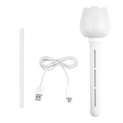 Cina Desktop portatile Rose Mini Humidifier creativa dell'umidificatore del purificatore dell'aria dello SGS 2.4W 400ML in vendita